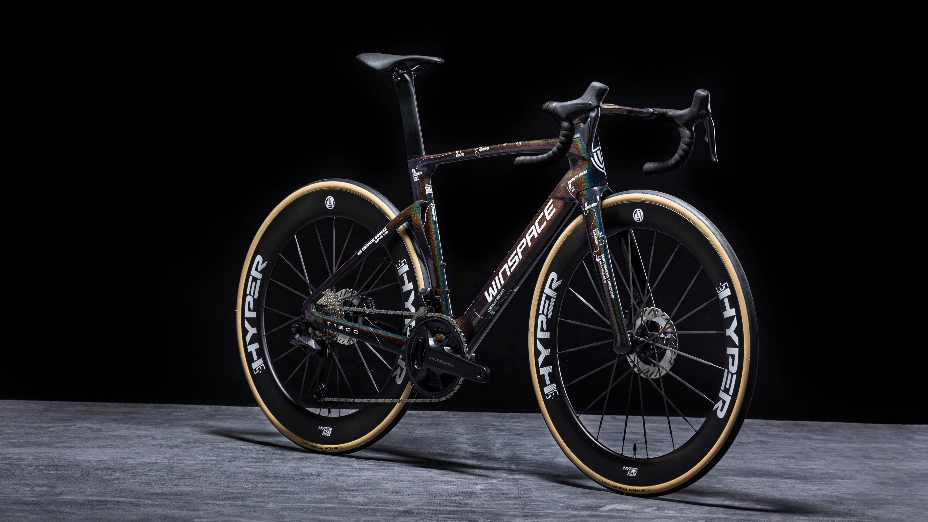 T1600 Winspace Aero Race Bike