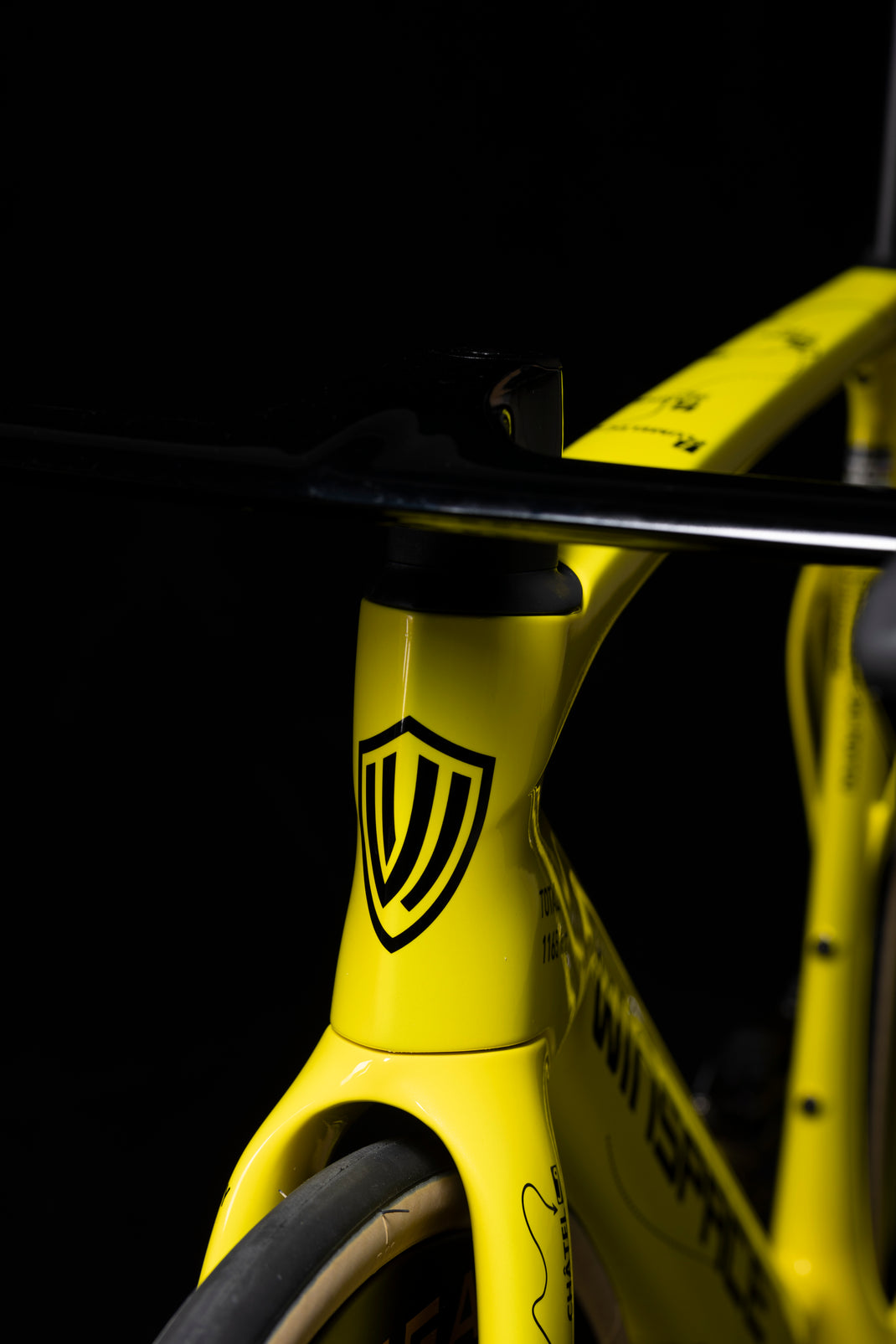 T1600 Winspace Aero Race Bike